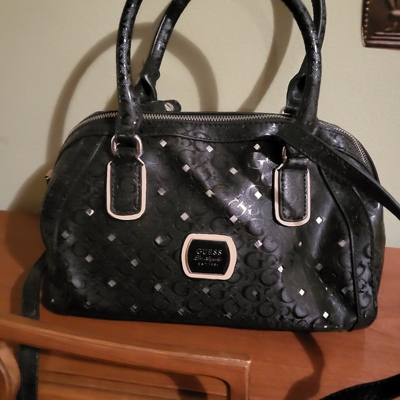 GUESS Los Angeles Est. 1981 | Bags | Guess Handbag | Poshmark
